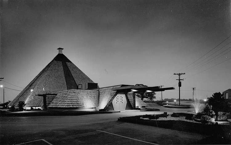 The Fireside Theatre | Midwest's Most Popular Dinner Theatre